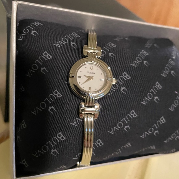 Bulova | Accessories | Womens Caravelle By Bulova Bangle Bracelet Watch ...